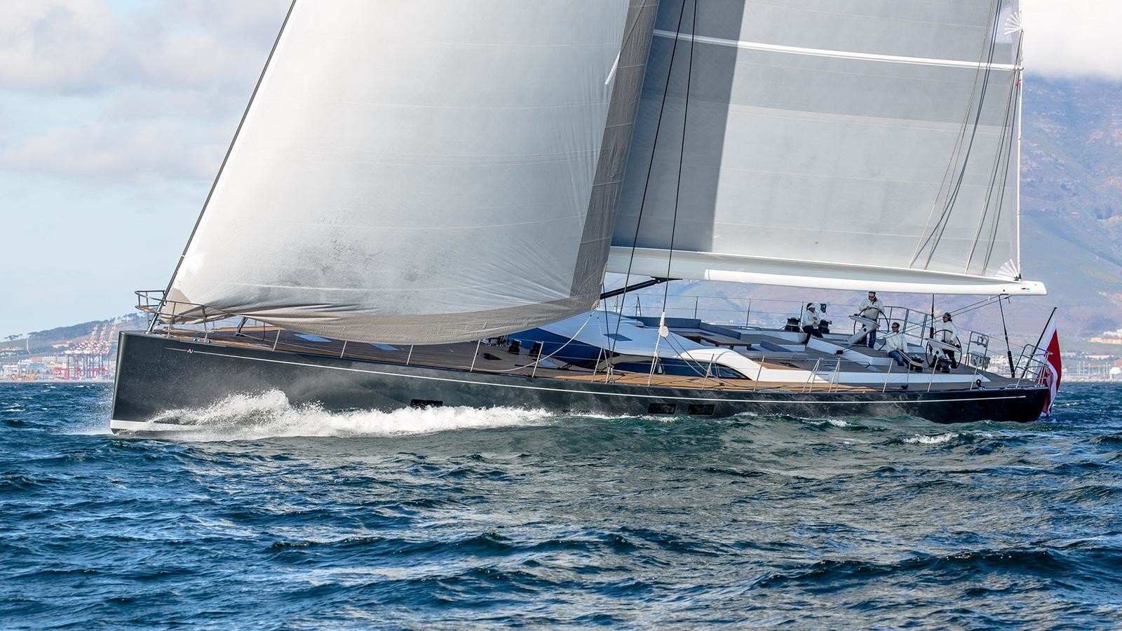 Yacht SEAWAVE, a Southern Wind SW102 Superyacht | CHARTERWORLD Luxury ...